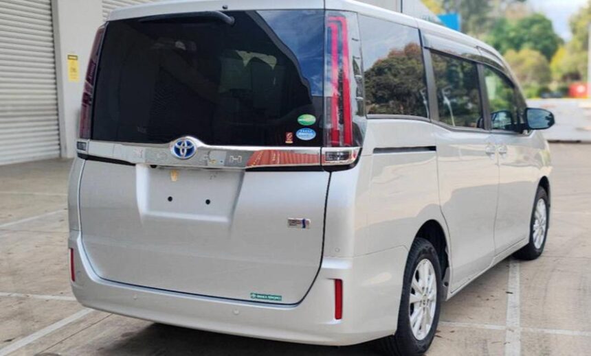 2020 Toyota Noah Hybrid SI Auto – SBI Motors- AOD